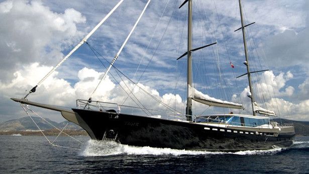 Fraser signs sailing yacht Tiger for sale